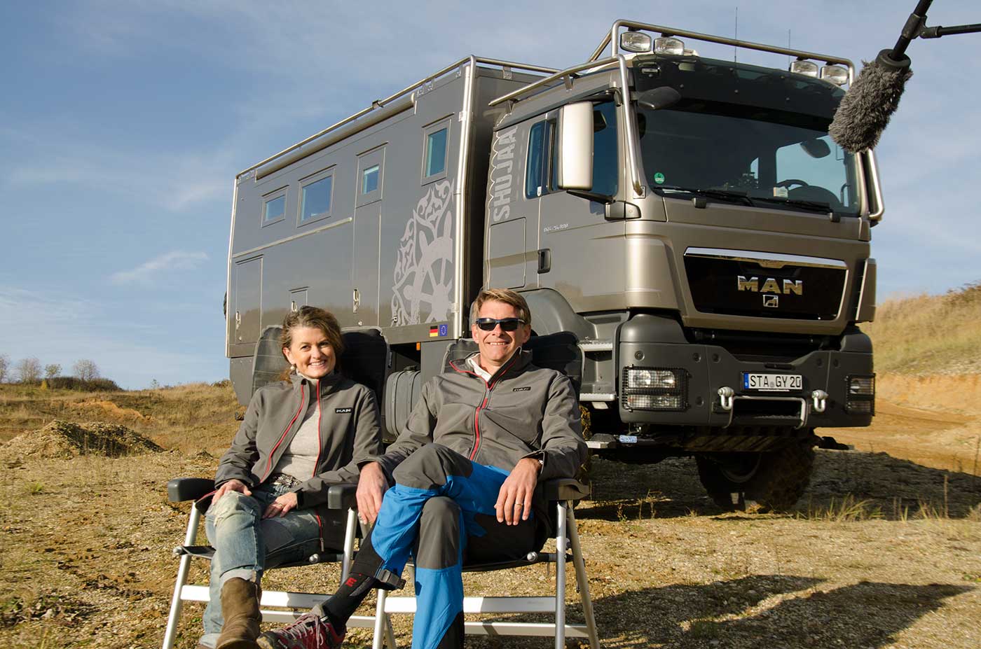 tracks AROUND the WORLD - Weltreise mit dem Expeditionsmobil - Karin ...